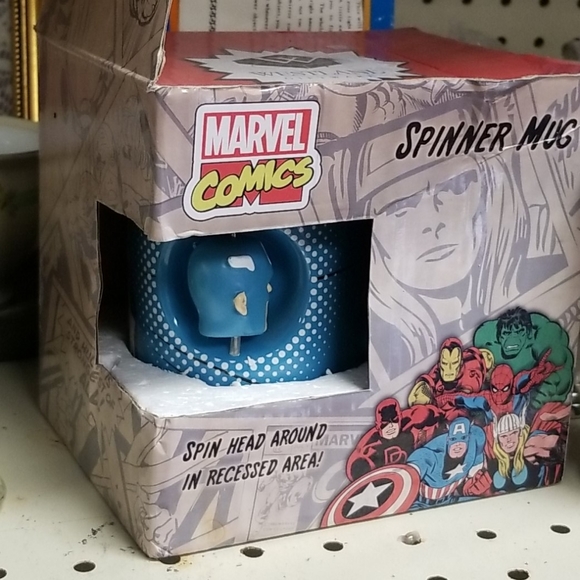 marvel comics | Accents | Marvel Comics Spinner Mug Collectible | Poshmark